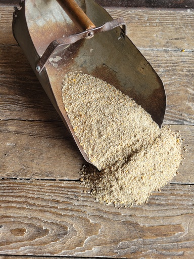 Farmer’s Blend Non-GMO Layer Mash 50lbs | Ernst Grain B2B